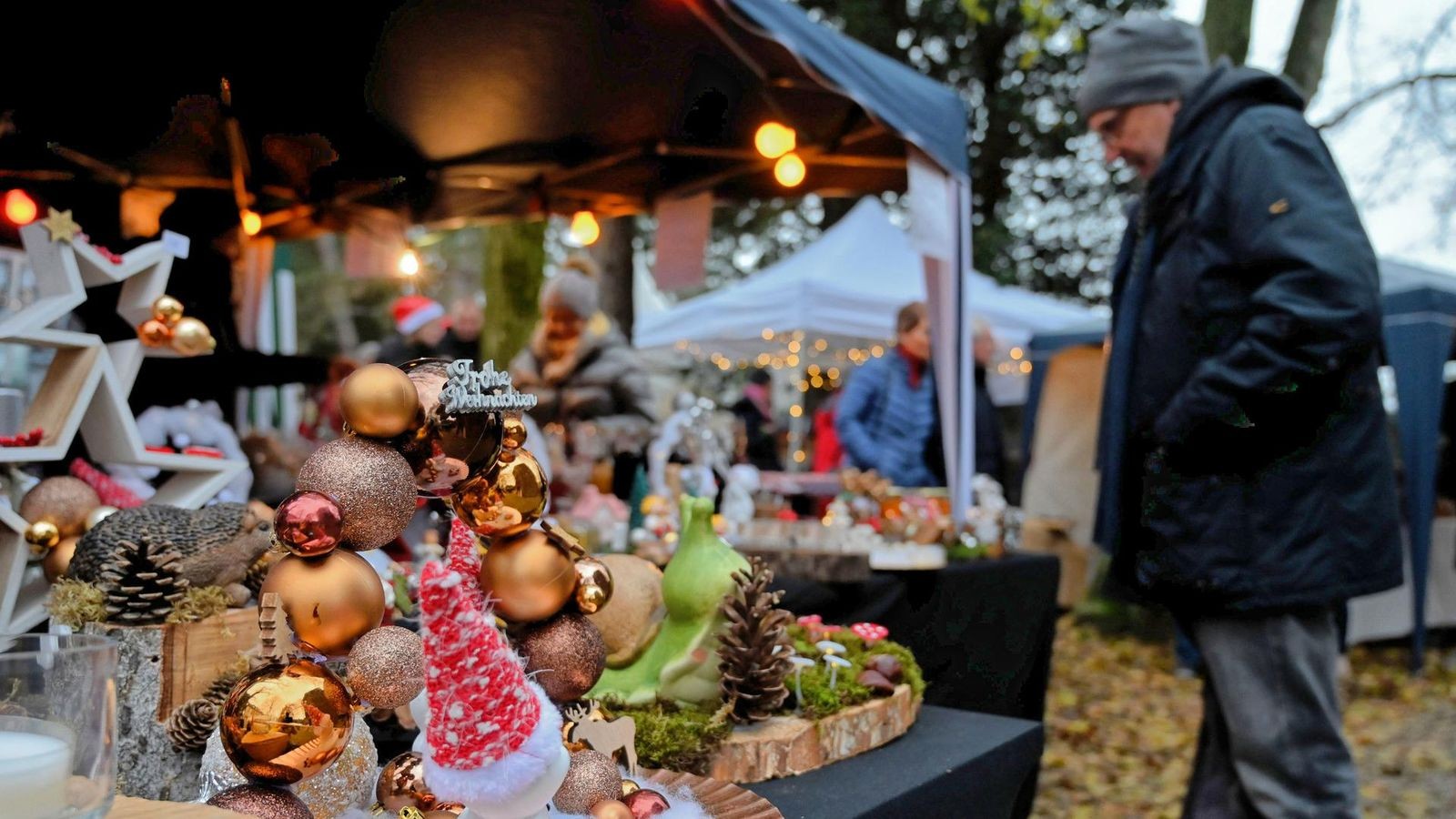 Dritter Advent in Haldern: Weihnachtsmarkt lockt mit Musik