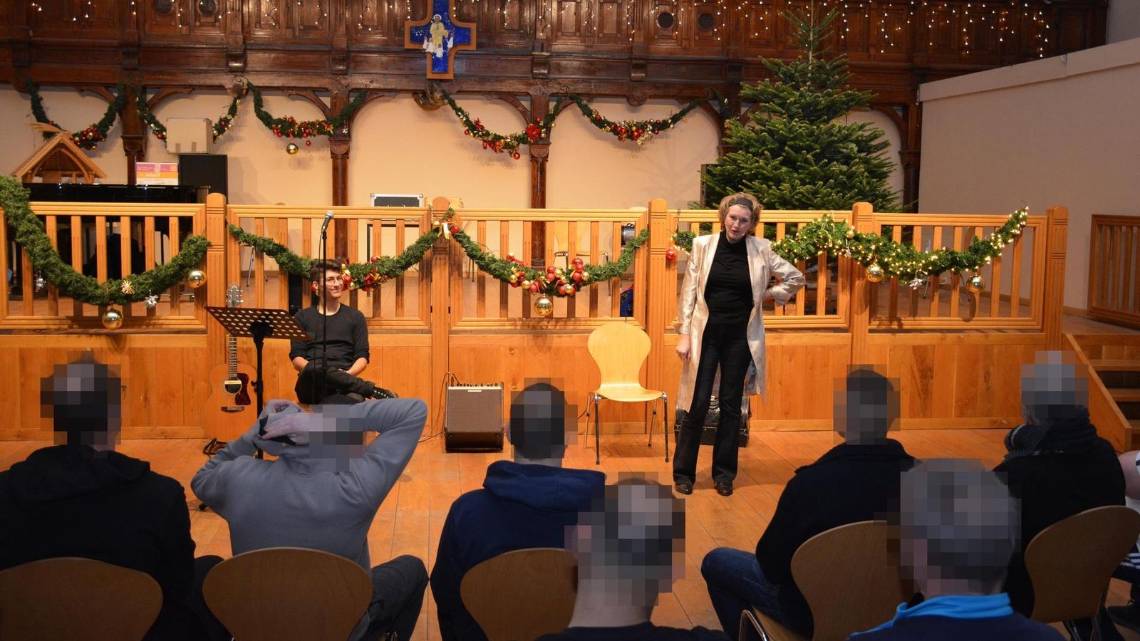 Weihnachten in Santa Fu: Harte Jungs werden bei Märchen ganz weich