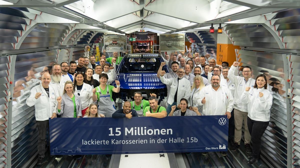 VW-Stammwerk: Europas größte Lackiererei steht in Wolfsburg