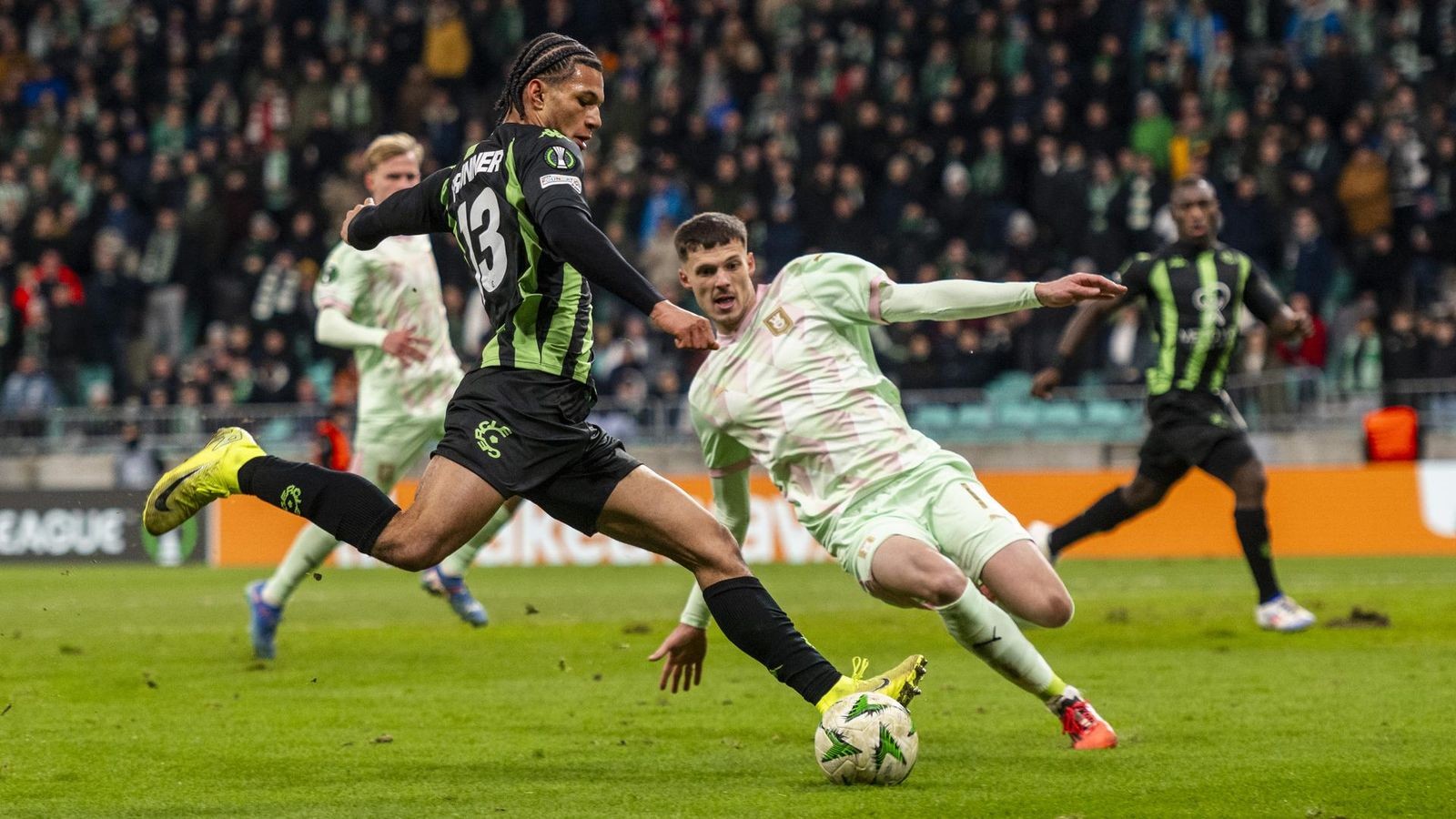 Tor-Debüt und Lob für Ex-BVB-Juwel: Startet Paris Brunner jetzt durch?