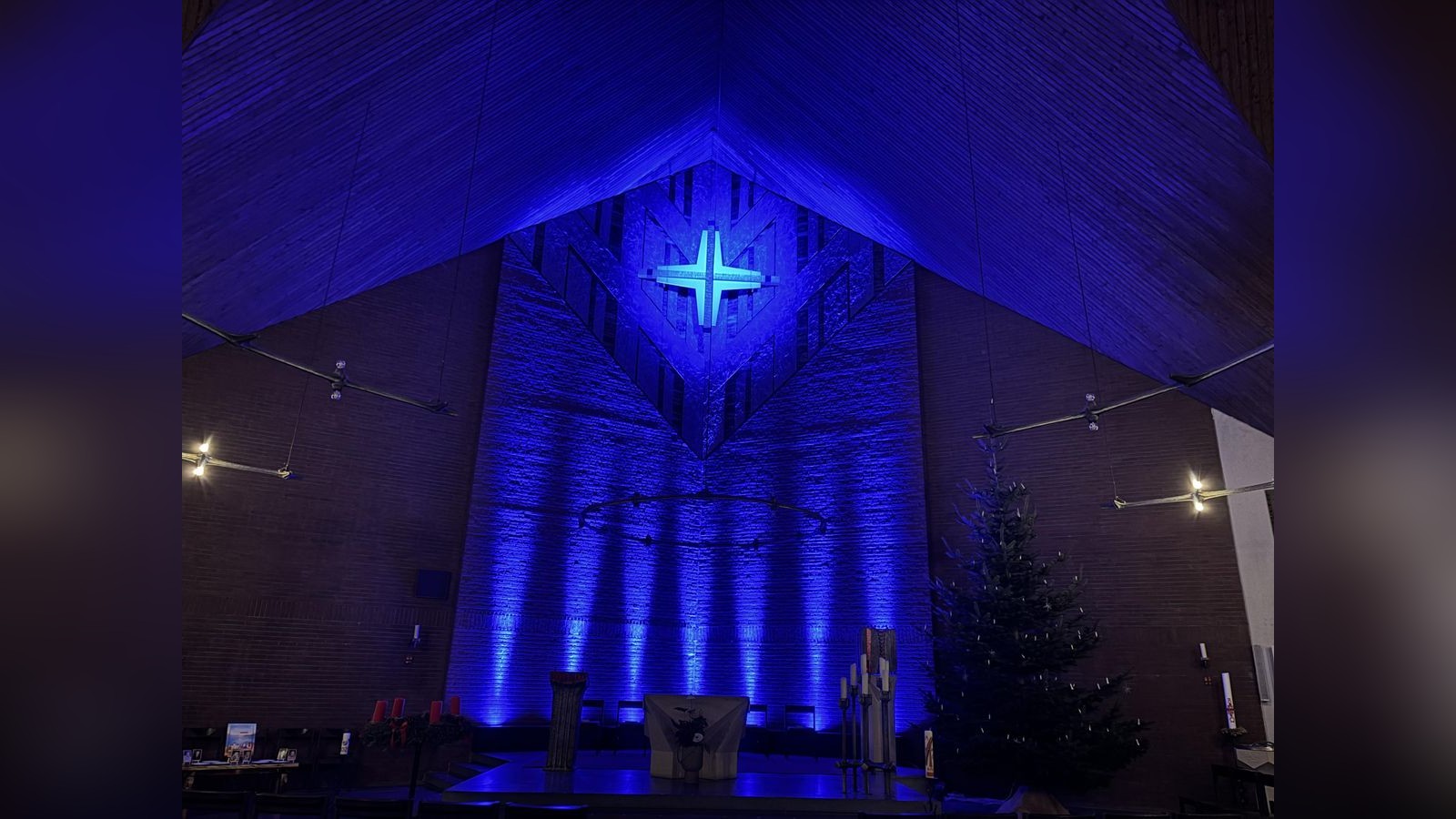 Weshalb man die Lichterkirche in Wehrstapel besuchen sollte