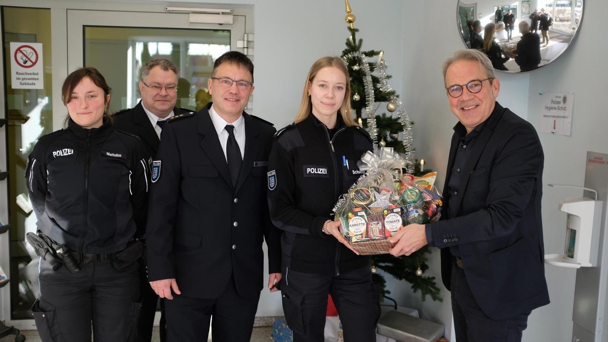 Weimar hat einen neuen Polizeichef: Innenminister zu Weihnachtsbesuch