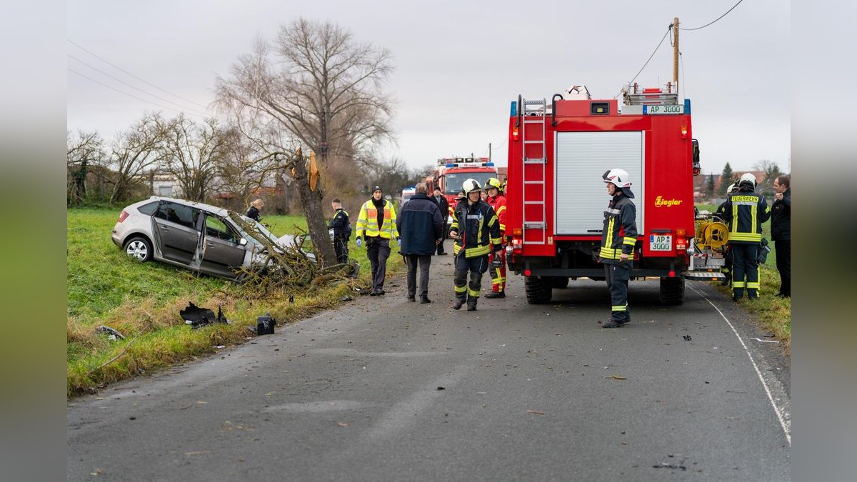 Tödlicher Unfall im Weimarer Land – die Bilder vom Einsatz