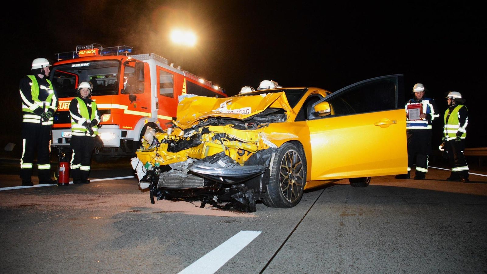 Polizei Stormarn: Schwerer Unfall legt Verkehr auf A24 sechs Stunden lang lahm