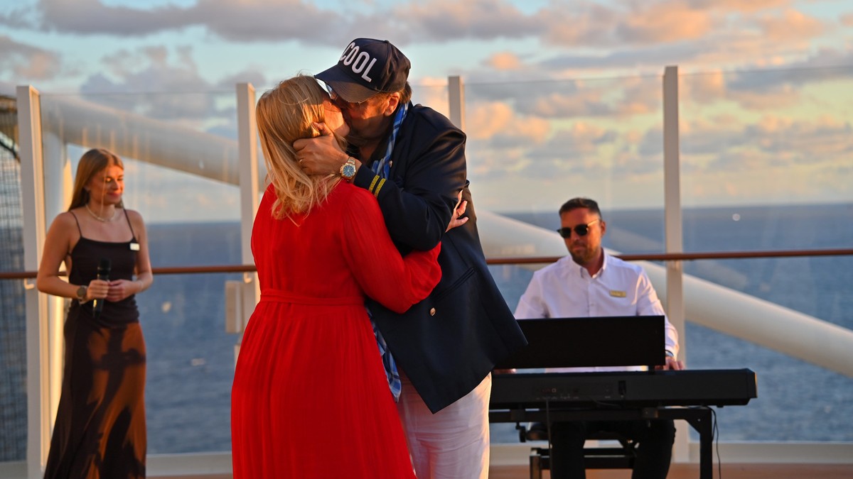 Auf der AIDA: Andreas Ellermann macht seiner Ilka einen Heiratsantrag