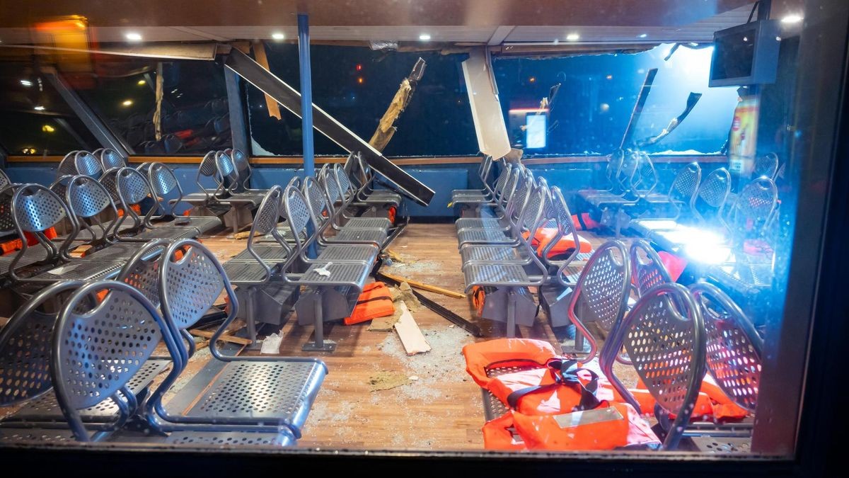 Unfall mit Hadag-Fähre auf der Elbe im Hamburger Hafen: So geht es den ...