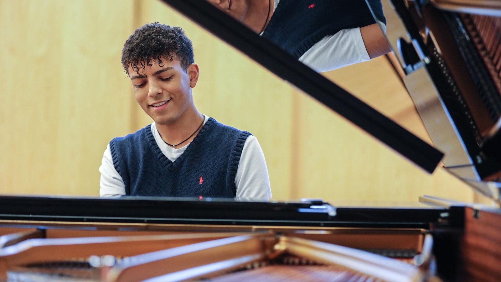 Debütalbum: Louis Philippson im exklusiven Musikvideo