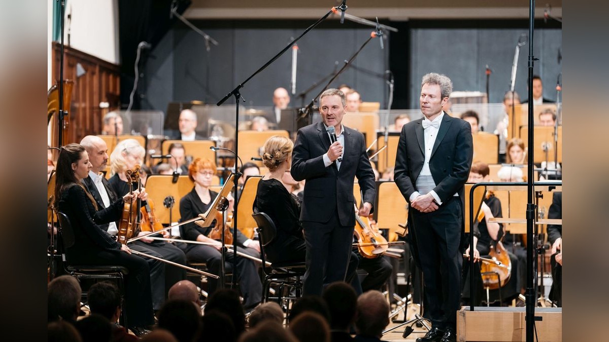 Jenaer Philharmonie: Mahlers 9. Sinfonie umarmt die Uraufführung von ...
