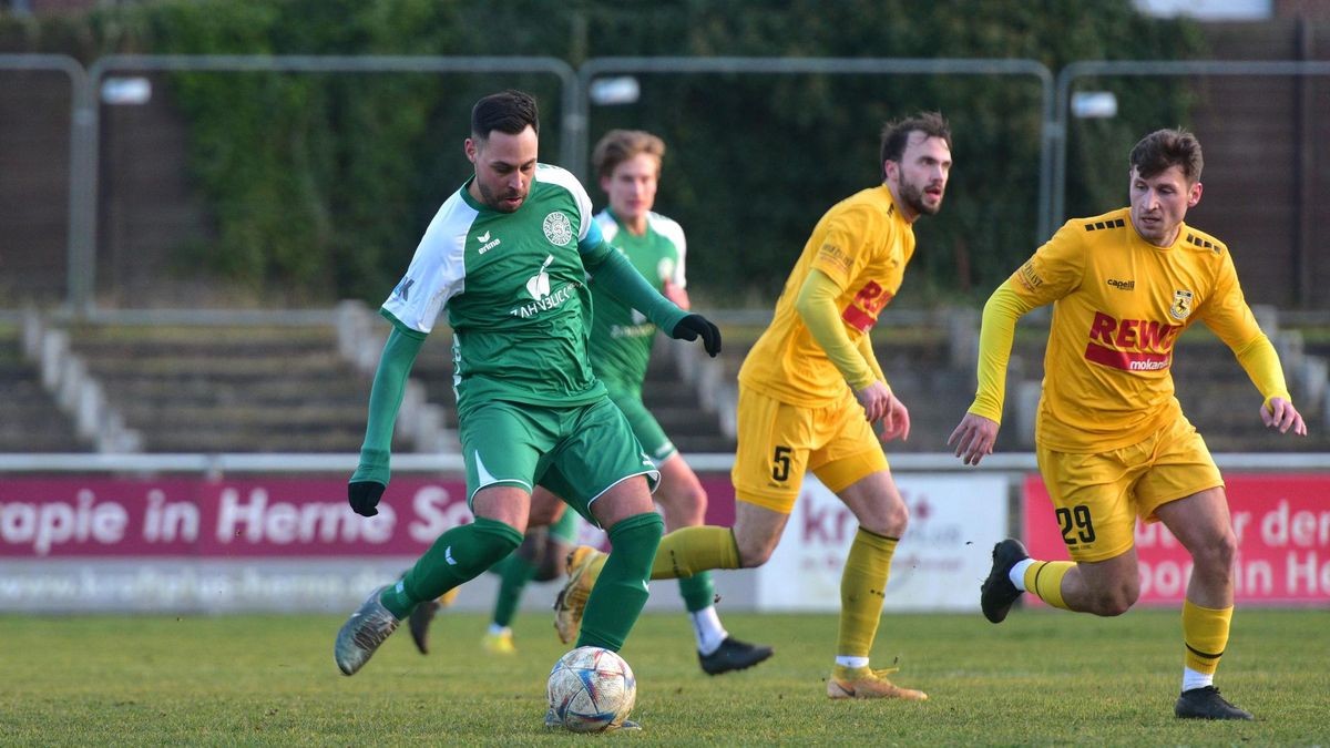 14 Fotos: DSC Wanne Eickel bezwingt den SV Sodingen