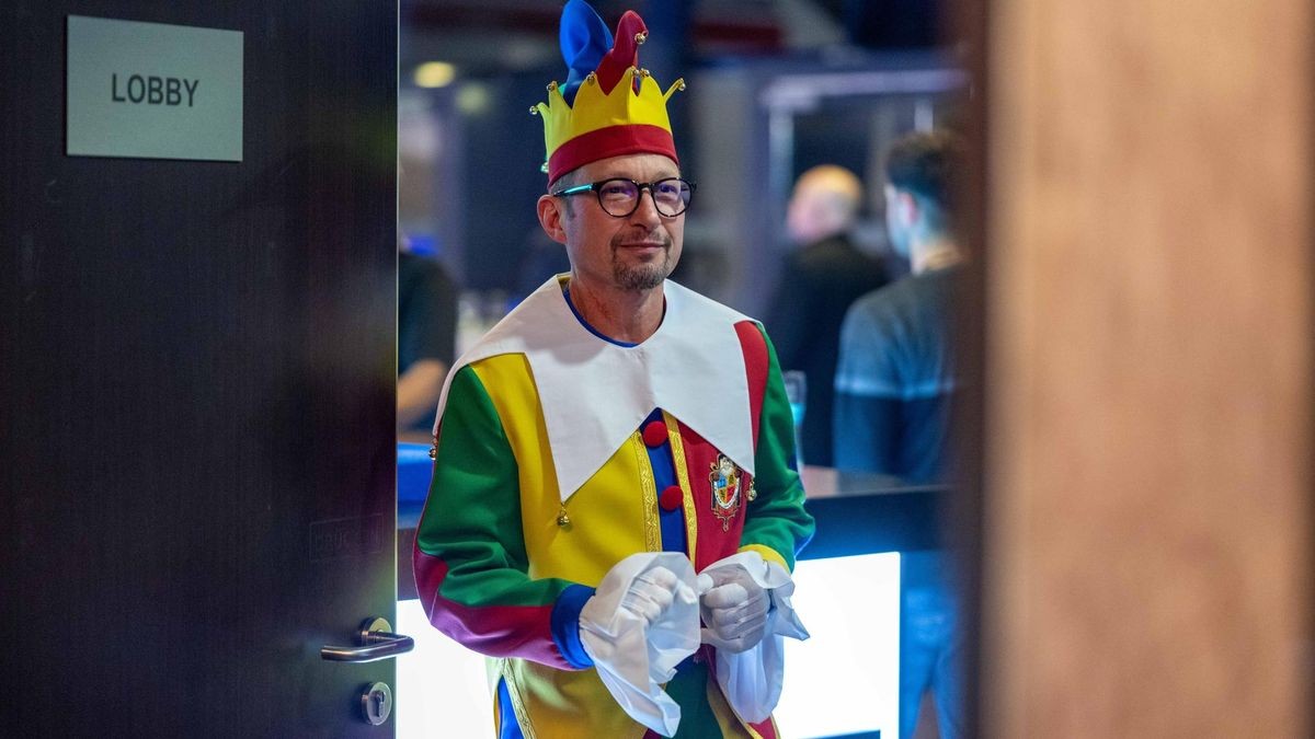 Prunksitzung der Karnevalsgesellschaft (KG) 13