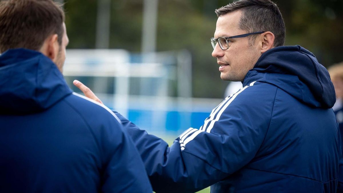 „Bei ihm geht mir das Herz auf“: Schalkes Marcel Pomplun lobt U19-Talent