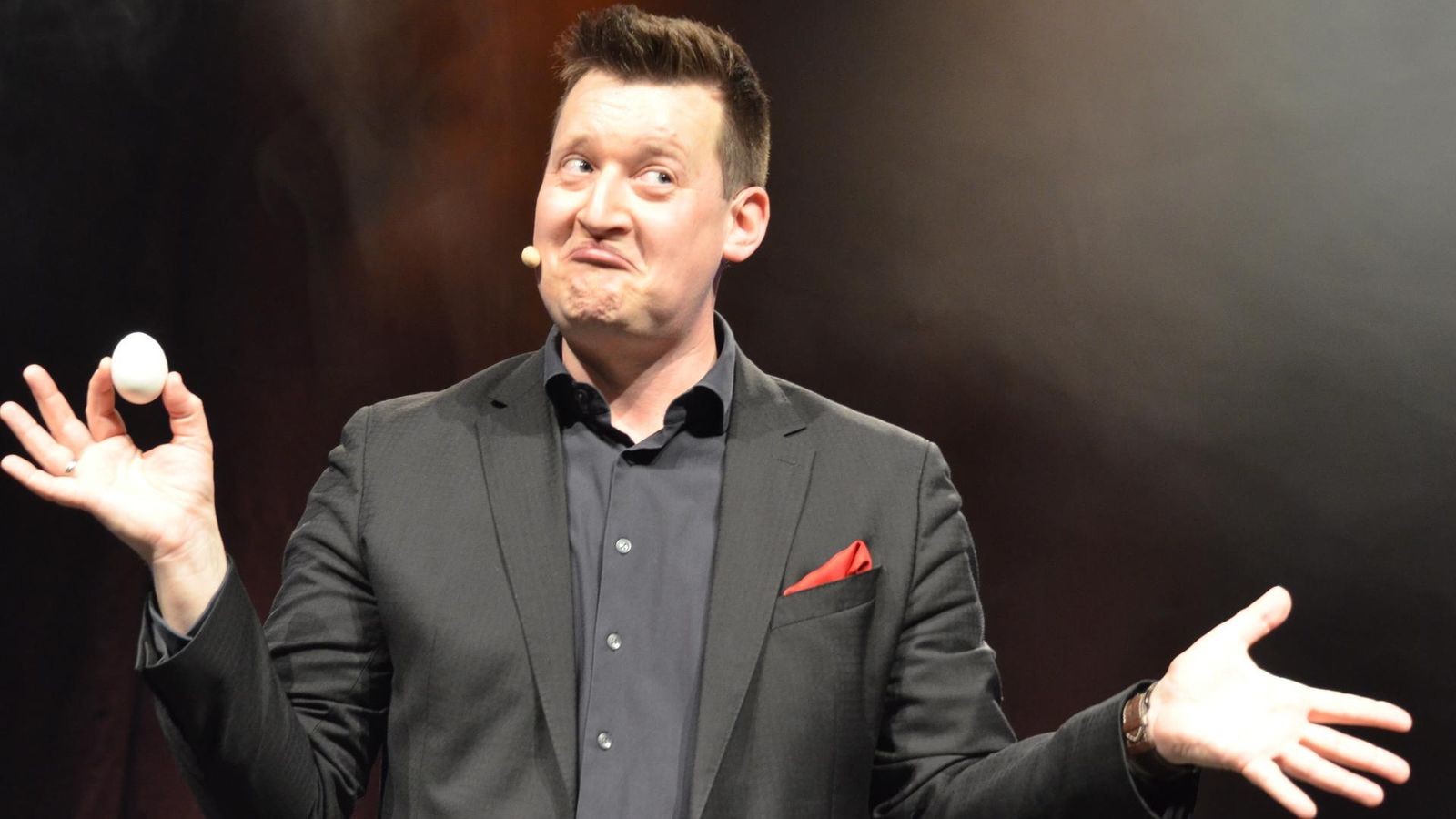 Comedian Marcel Kösling begeistert im Kulturwerk Norderstedt: Das hat ...