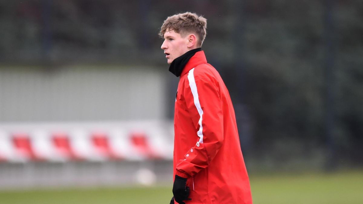 Rot-Weiss Essen: Koschinat lobt verletzten Swajkowski - „Nummer zwei ...