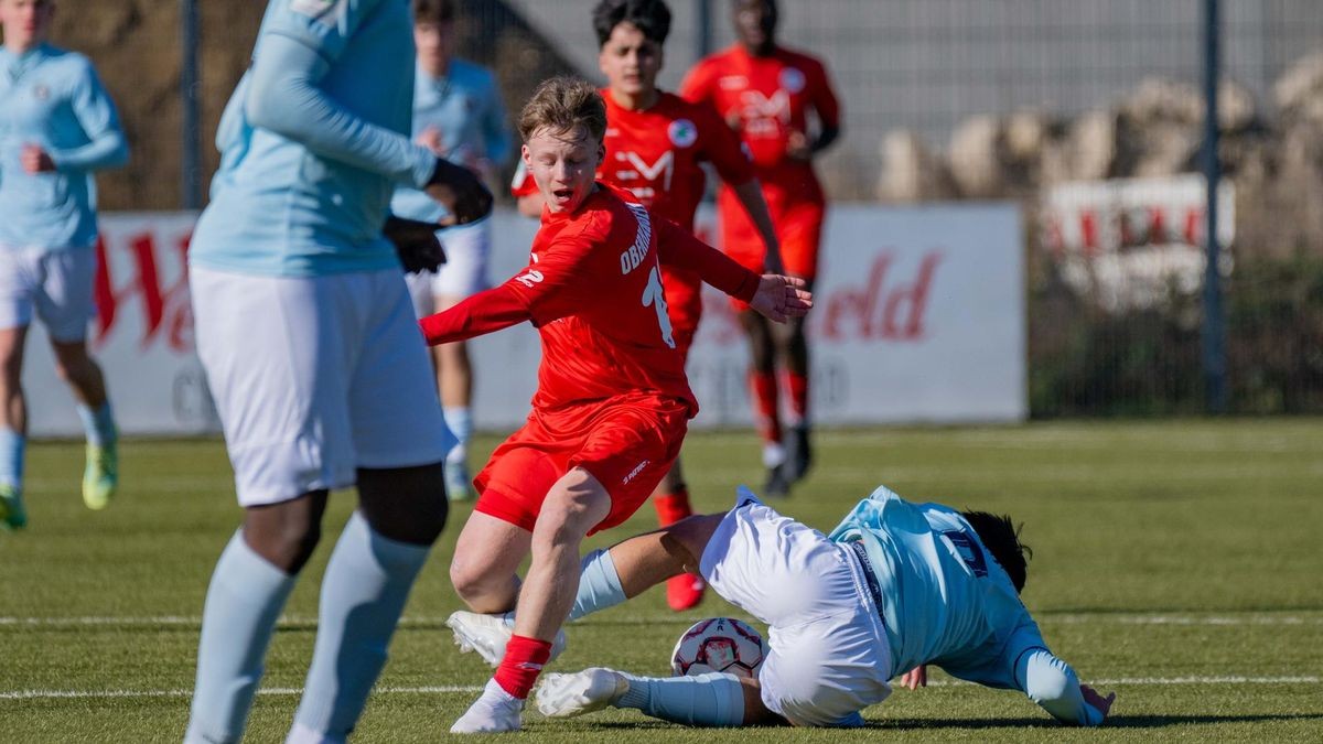 Spitzenspiel für RWO-U17 bei Fortuna Düsseldorf