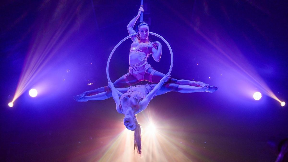 Bochum: „Absolut magisch“ im Varieté et cetera - 24 Bilder von der Premiere