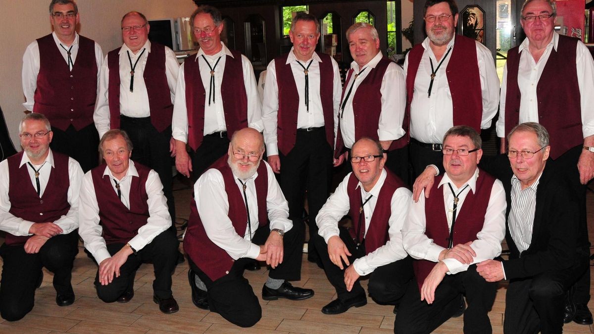 Auf dem Kapaunenberg: Elf Zylinder & Charly und Freunde spielen auf