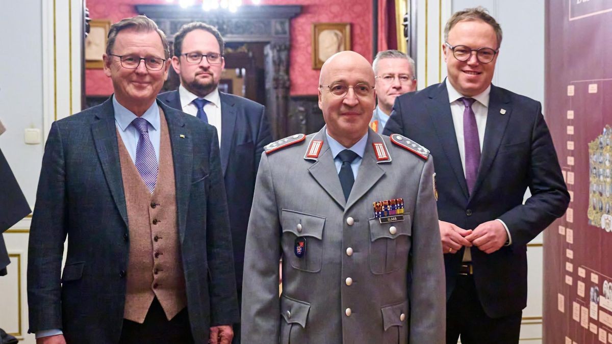 Gotha: Hohe militärische Ehren zum Abschied von Bodo Ramelow (mit Video)