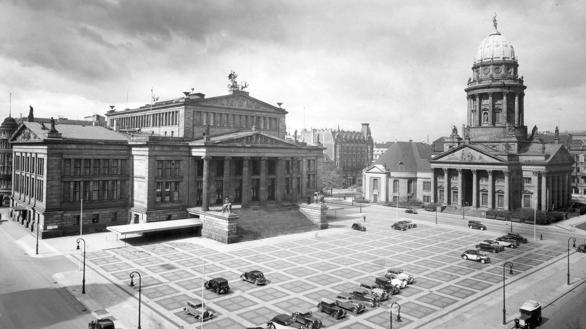 Berlin Ausflugstipp: Gendarmenmarkt – Darum gilt er als schönster Platz ...