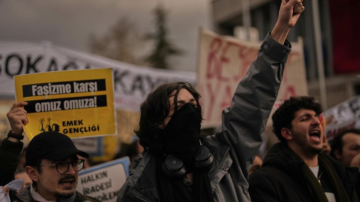 Nach Verhaftung von Imamoglu: CHP organisiert Demo in Essen