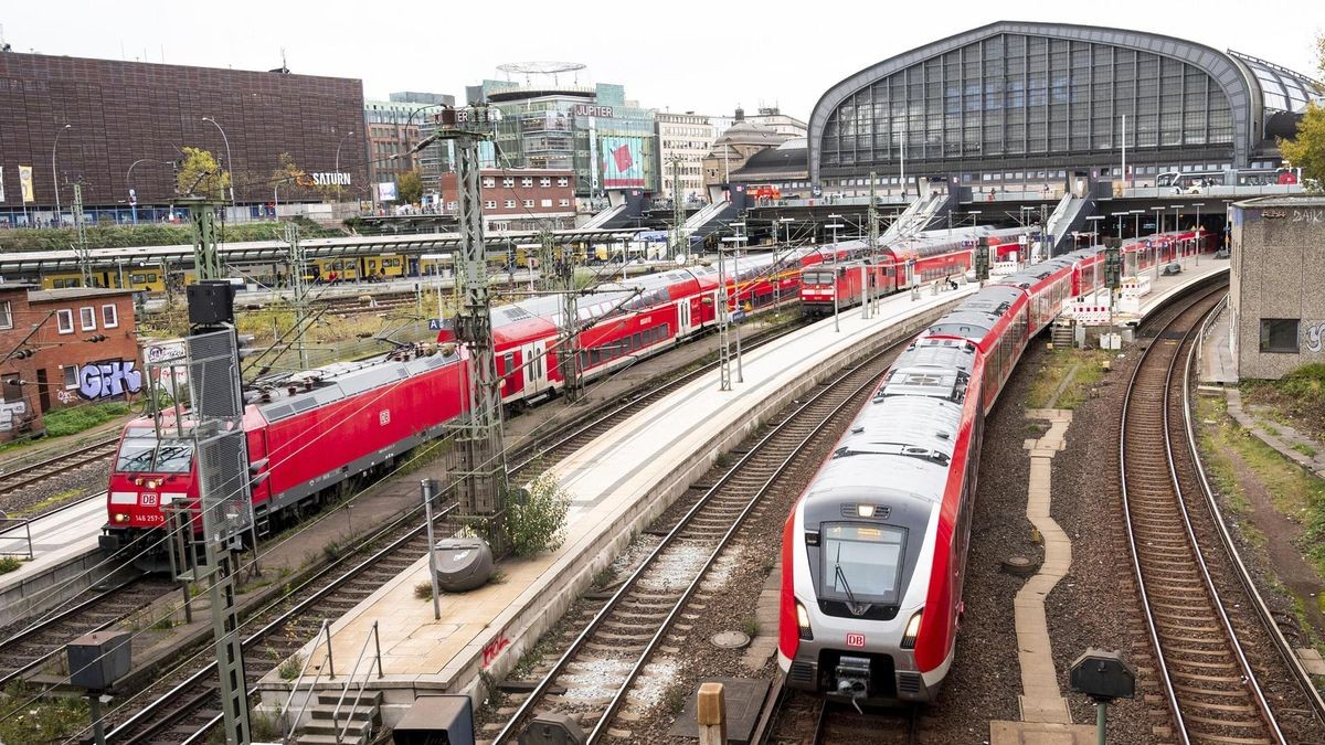 U-Bahn in Hamburg – Fahrplanänderungen, Störungen und News