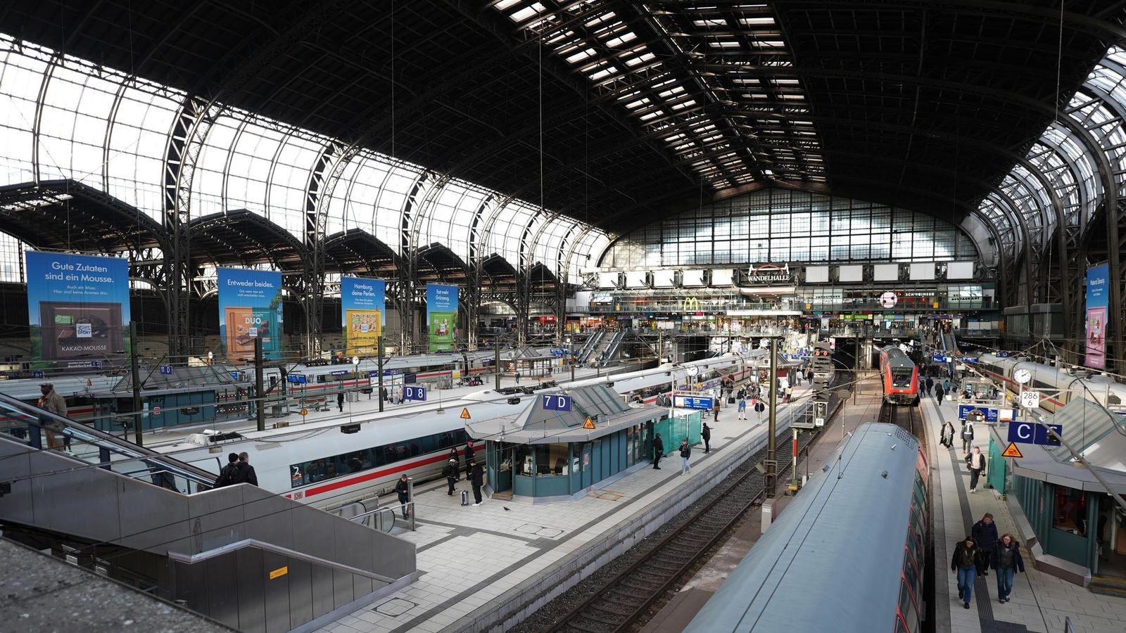 Hamburg Hauptbahnhof: Bekannte Kette eröffnet ersten Standort im Bahnhof
