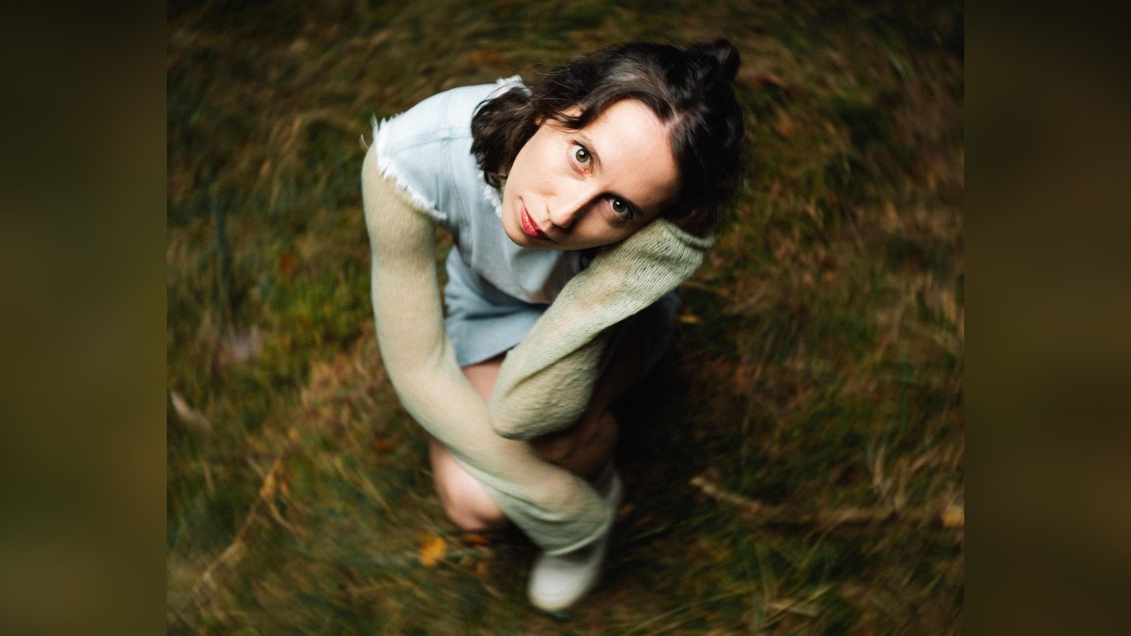 Songs über Rückzug und Entfremdung: Anna Hauss in Erfurt