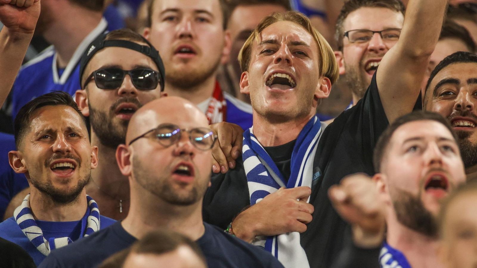 Ein Kind der Kurve kehrt zurück: Schalke holt Timo Becker - die Details