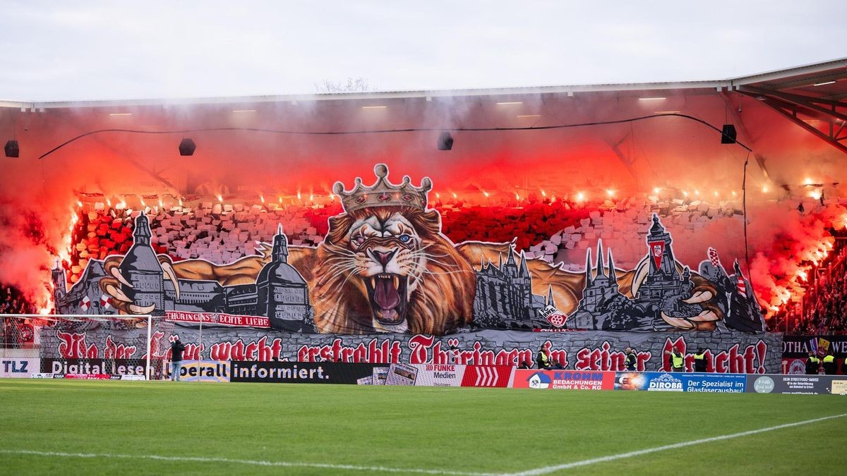 FC Rot-Weiß Erfurt beendet Durststrecke gegen FC Carl Zeiss Jena (mit ...