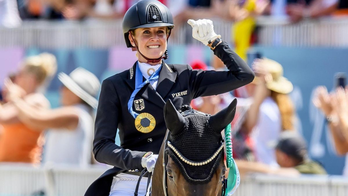 Deutsche Dressur-Olympiasiegerin von Bredow-Werndl fast ertrunken