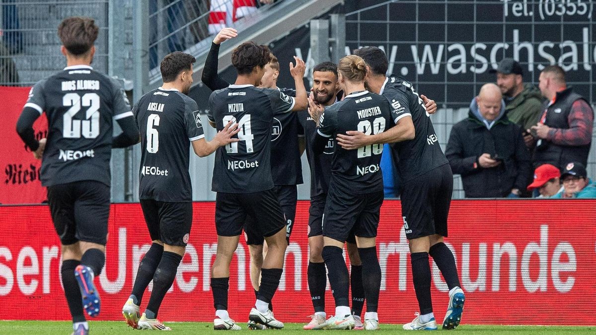 Rot-Weiss Essen: „Tolle Belohnung“ - Essen begeistert mit unfassbarer ...