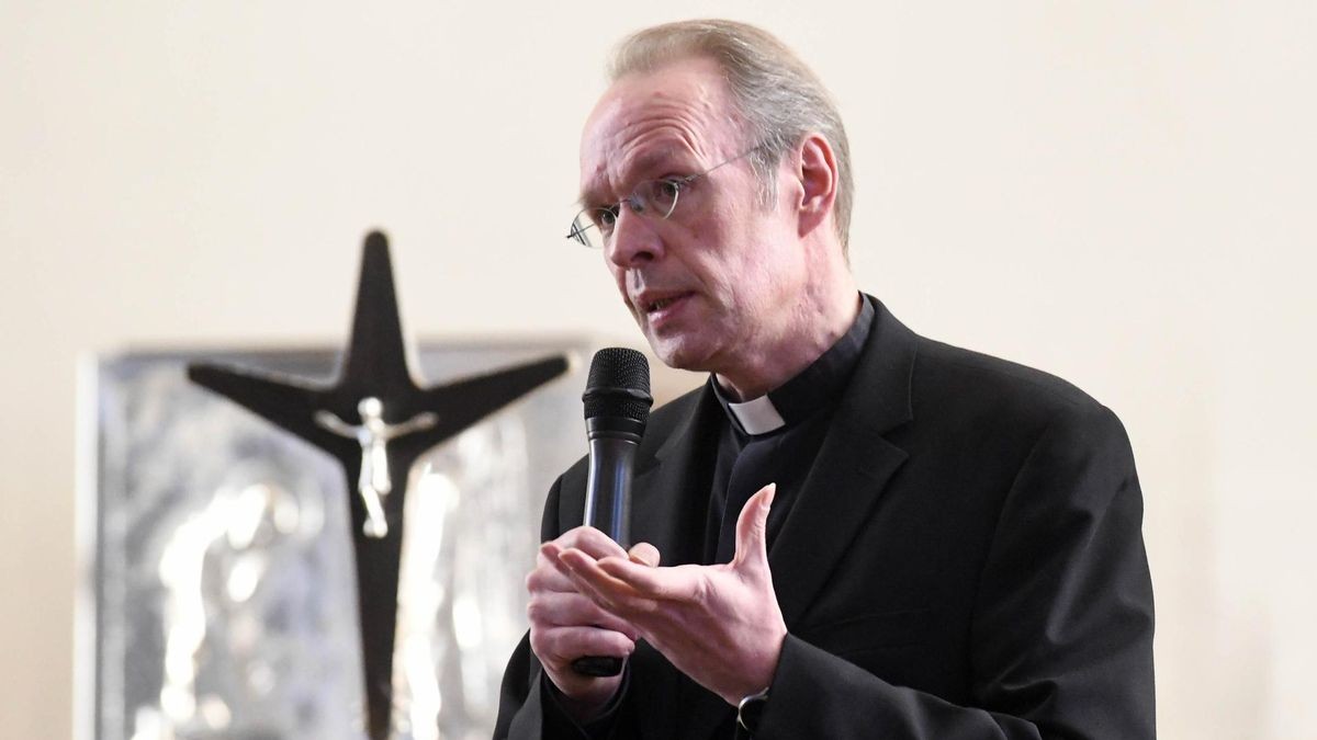 Rees: Abschied von Pfarrer Michael Eiden mit vielen Emotionen