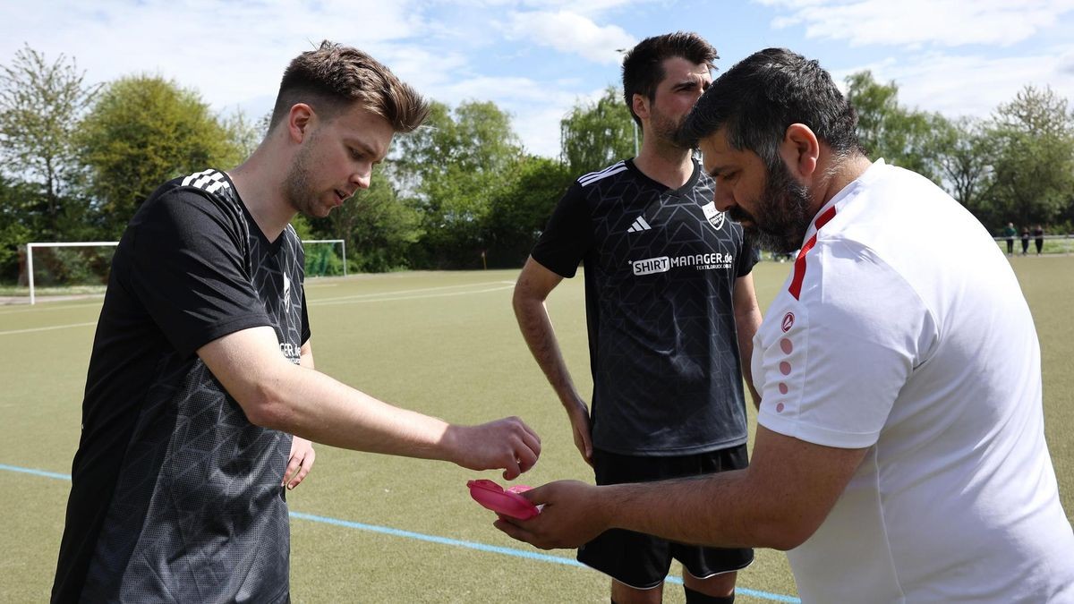 Tolle Fotos vom Derby: TuS Stockum II zeigt Moral gegen TuS Hattingen II