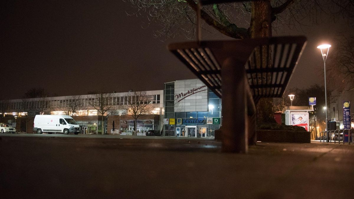 Intensivtäter stach auf Frau ein: Jetzt droht ihm die Abschiebung