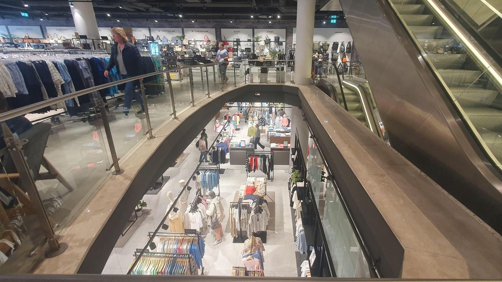 Ahrensburg: Nessler feiert und macht Filiale hübsch – aber in Geesthacht