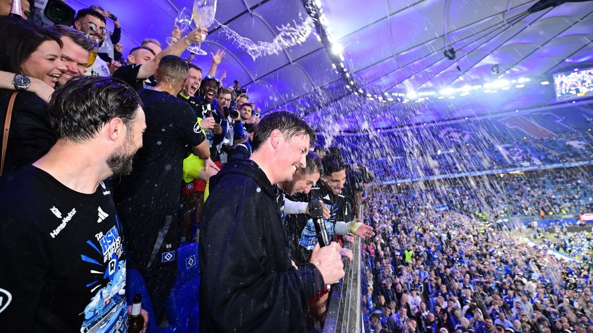 HSV feiert Aufstieg und sorgt bei TV-Sendern für Rekord-Quoten