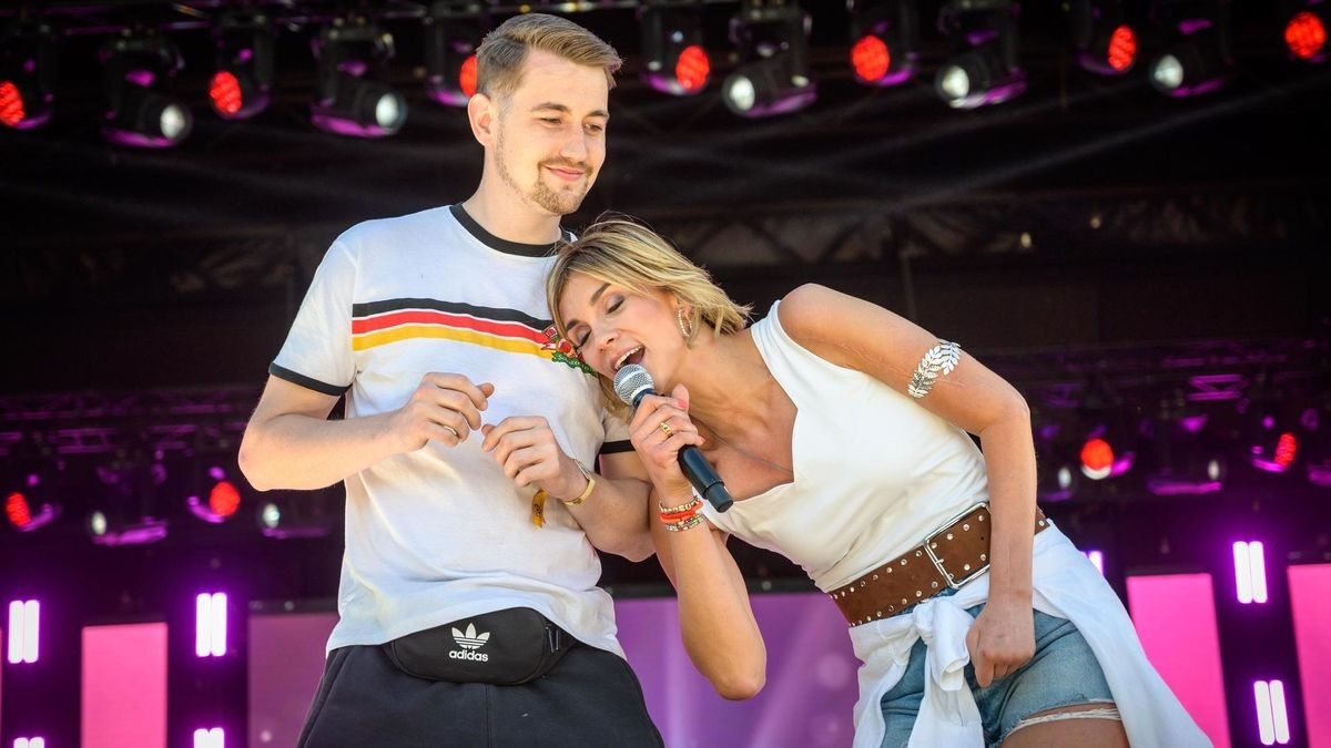 „Crange Total“: Schlager-Fest feiert erfolgreiche Premiere
