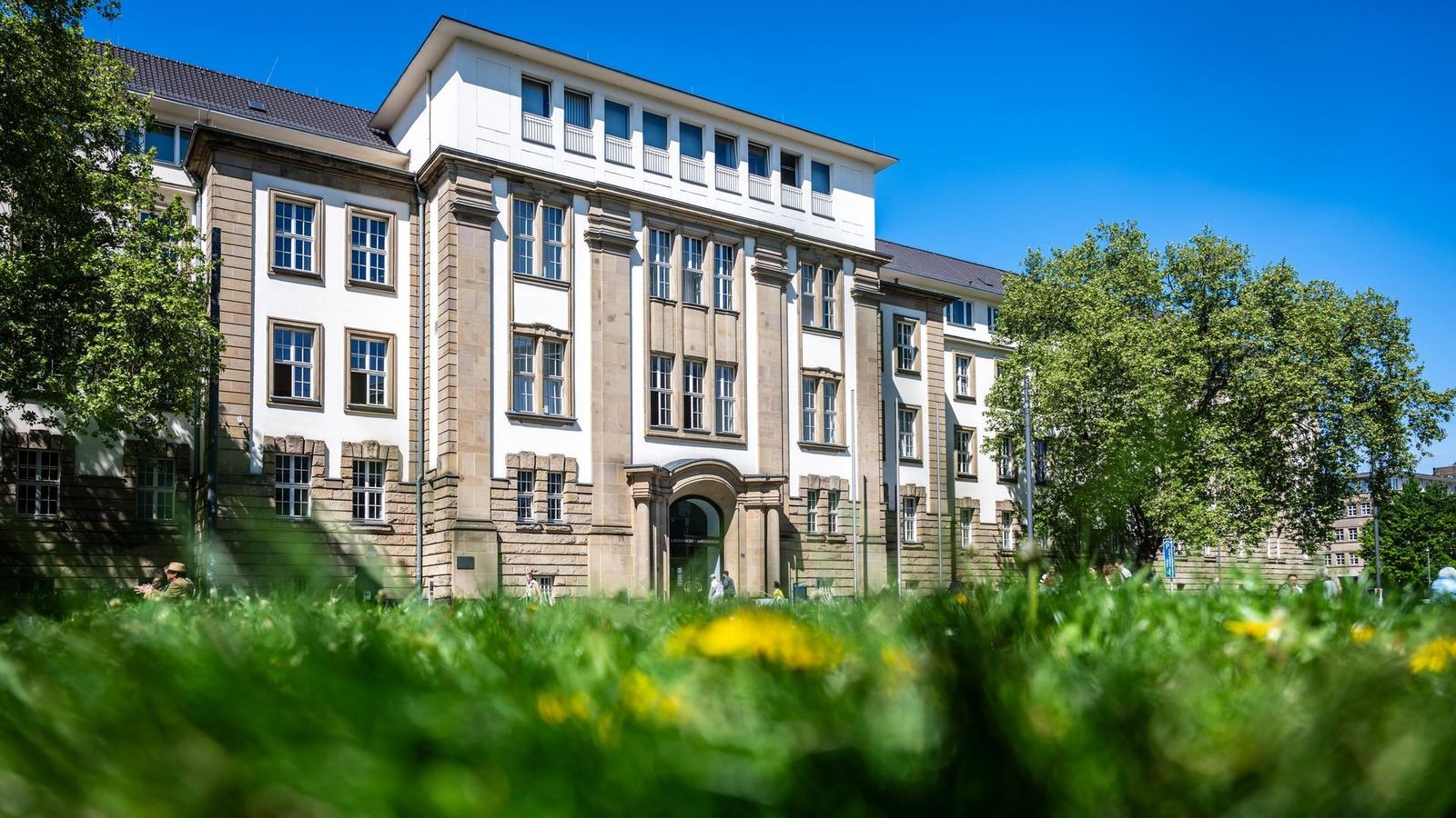 Duisburger (39) schlägt Kind (13) nach Streich: „Ich war sauer“