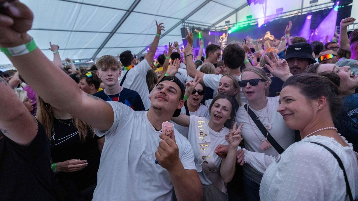 Mallorca Party in Bottrop-Kirchhellen: Über 70 schöne Fotos