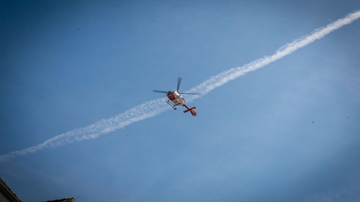 Zwei Schwerverletzte bei Unfall in Mühlhausen – Notarzt kommt per Hubschrauber (mit Video)