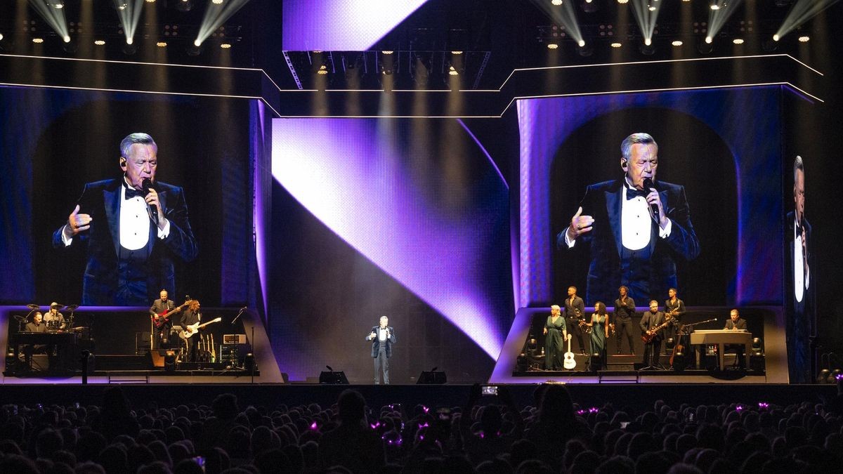 Roland Kaiser: In einem Konzert-Moment wird er nachdenklich