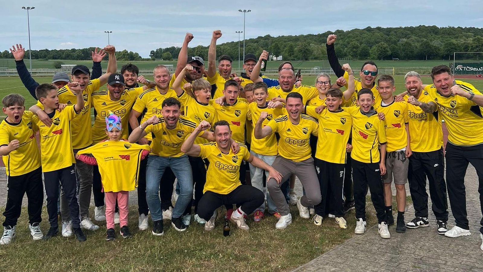 Nach 26 Jahren: Viktoria Thiede ist zurück im Bezirks-Fußball!