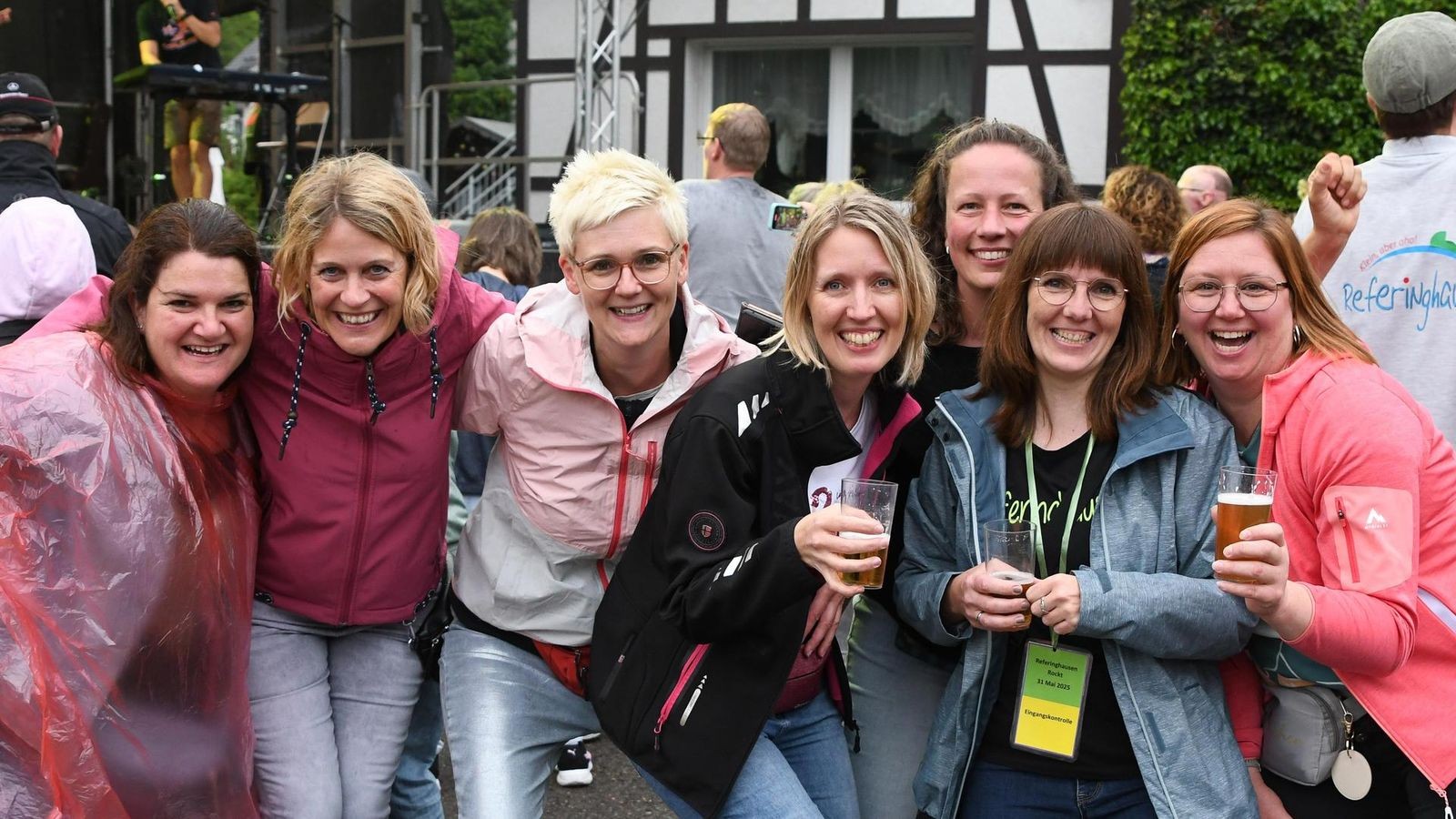 Referinghausen rockt: Die besten Party-Fotos des Open-Air Events