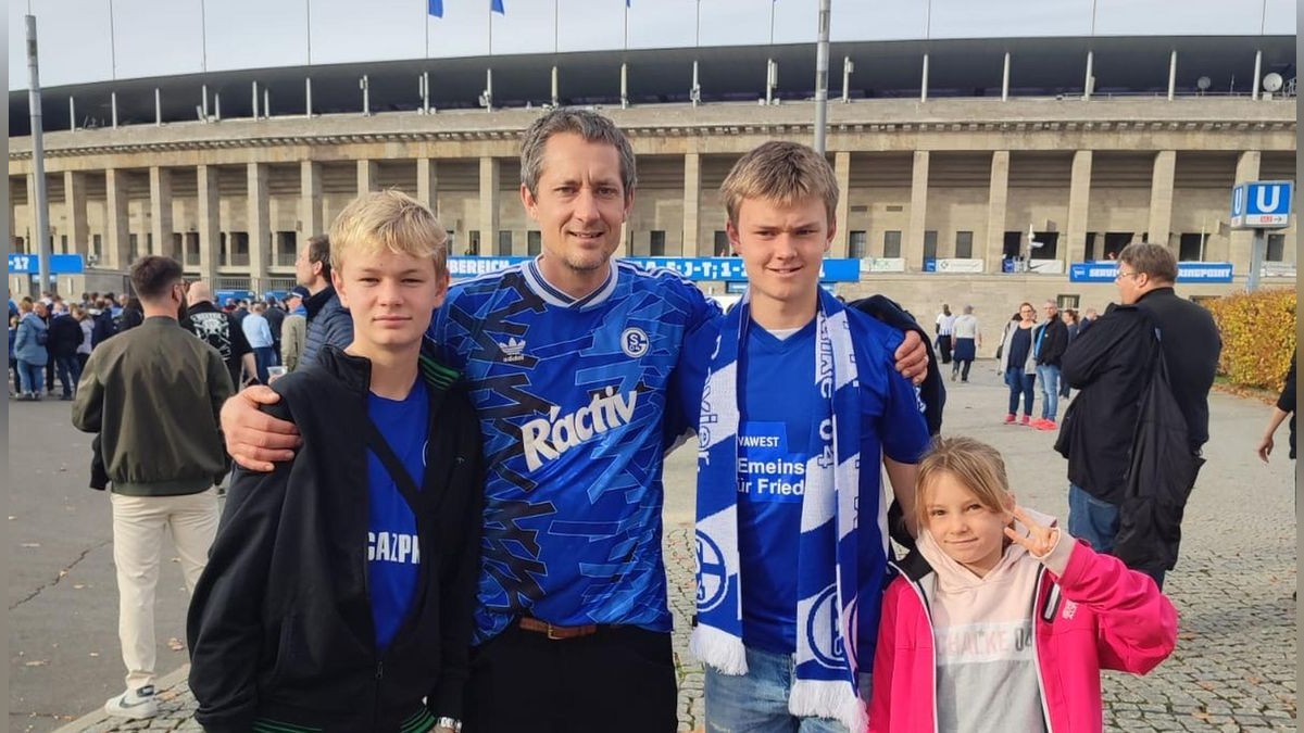 „Mein Schicksal“: Warum ein Schwede (19) großer Schalke-Fan ist