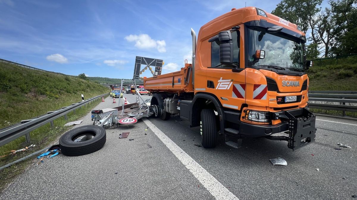 Tödlicher Unfall auf A38: Lkw-Fahrerin kommt ums Leben