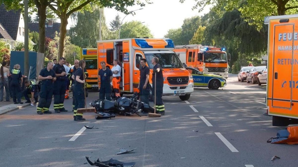 Polizei Hamburg: Zeugen helfen vergebens – Motorradfahrer stirbt bei schwerem Unfall