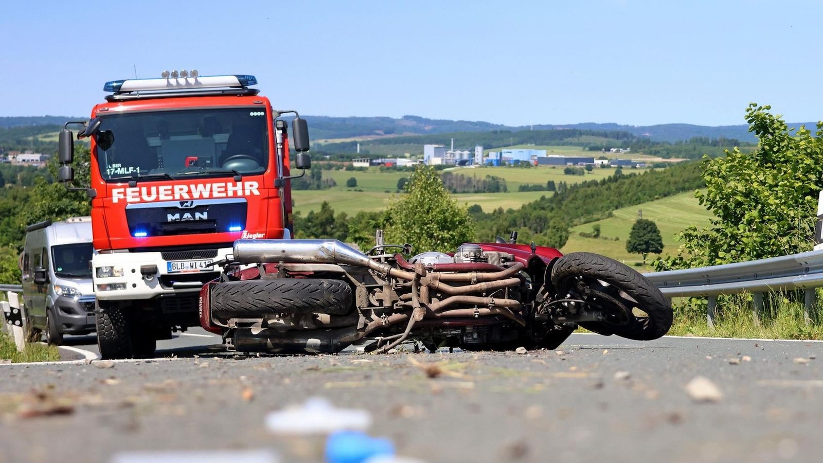 Stünzel: Niederländer bei Motorradunfall schwer verletzt