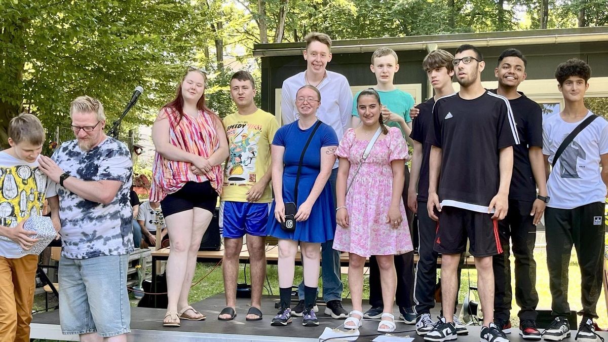 Abitur und Schulabschluss 2025 in Essen: Fotos der Absolventen