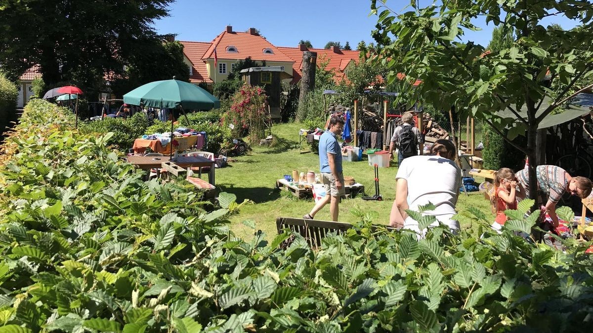 „Hamburgs schönster Open-Air-Flohmarkt“ in Langenhorn startet am Wochenende