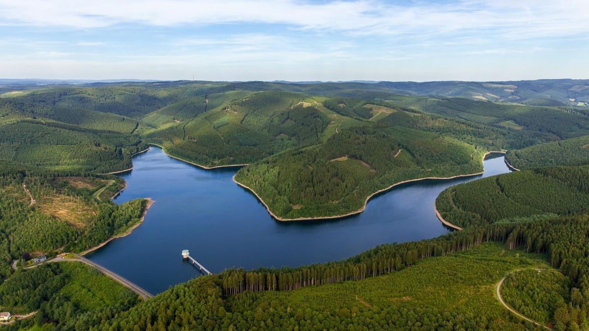 Netphen: Riesen-Windpark an Obernautalsperre – „Leute massenhaft vor ...