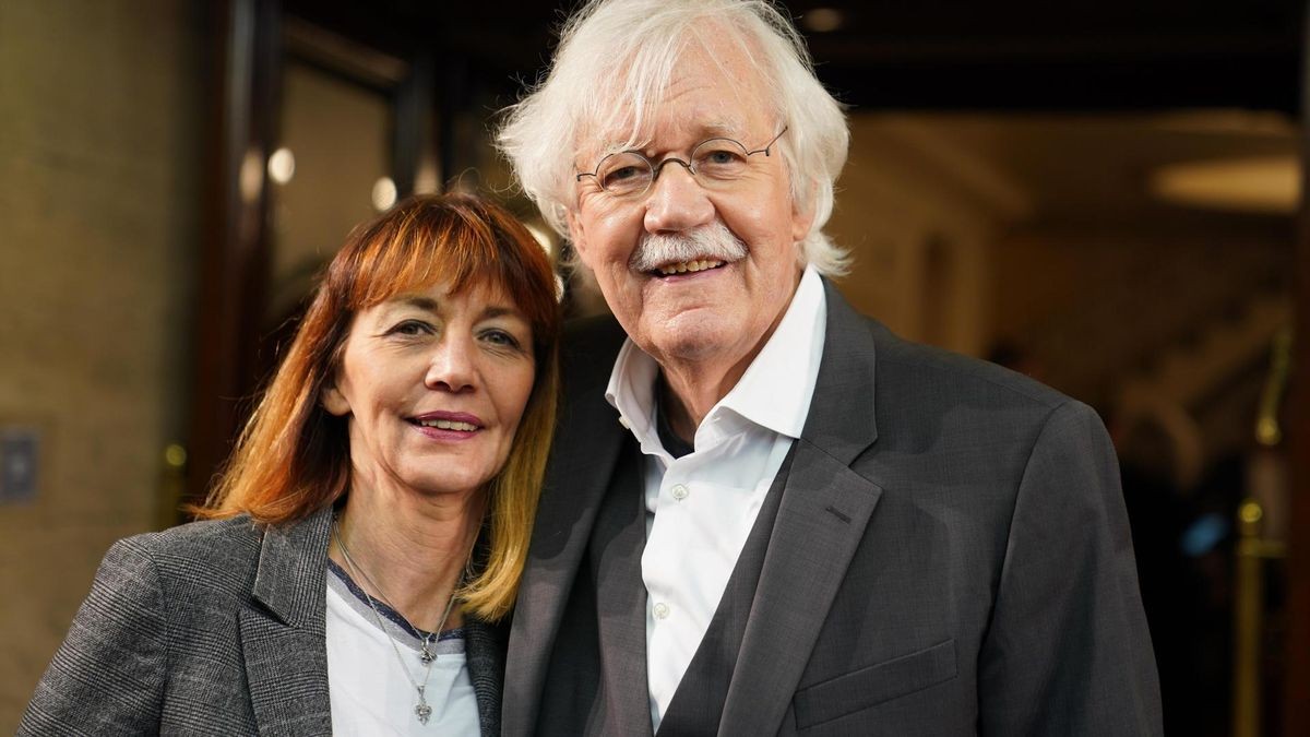 Gedenkfeier für Carlo von Tiedemann mit „Hamburg, meine Perle“